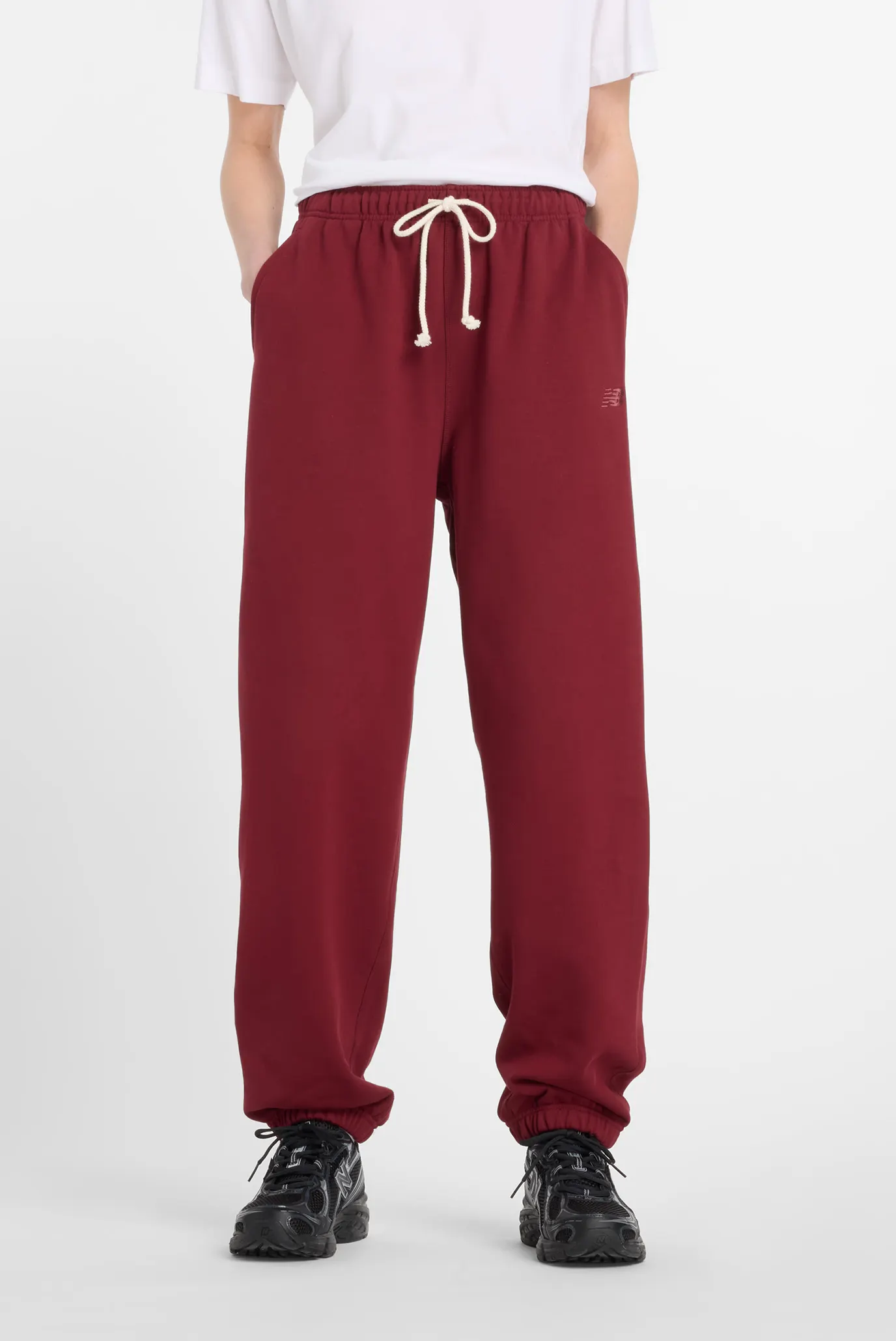 Жіночі бордові спортивні штани Athletics New Balance WP41513MHB — MD ...